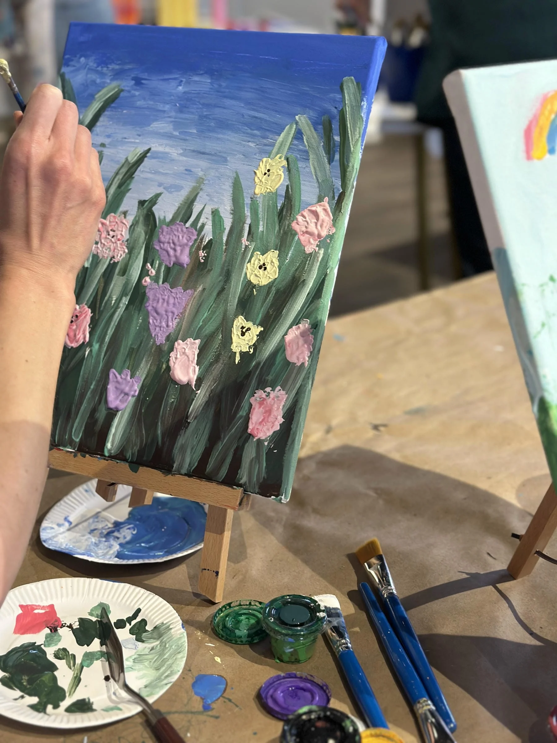 Adult Art Classes | Painting, Pottery & More | CreArt Studioz